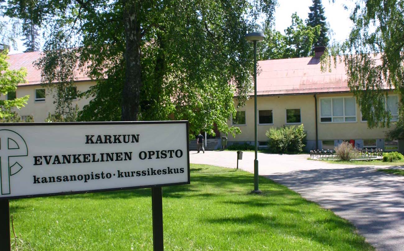 Karkun evankelisen opiston lukio yo-vertailun kärkinousija ...