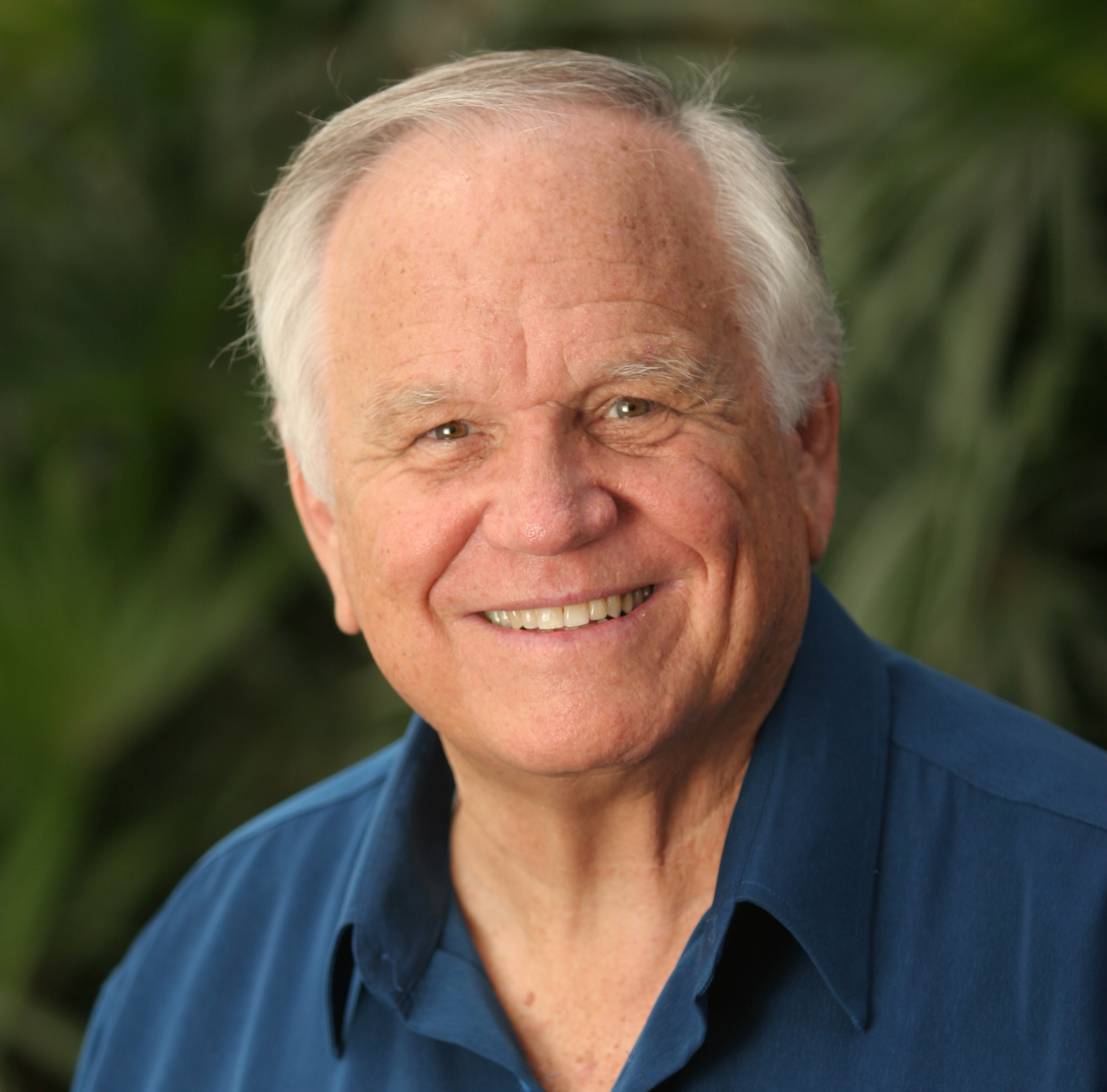 Youth With A Missionin perustaja kouluttaa nuorisotyöntekijöitä ...