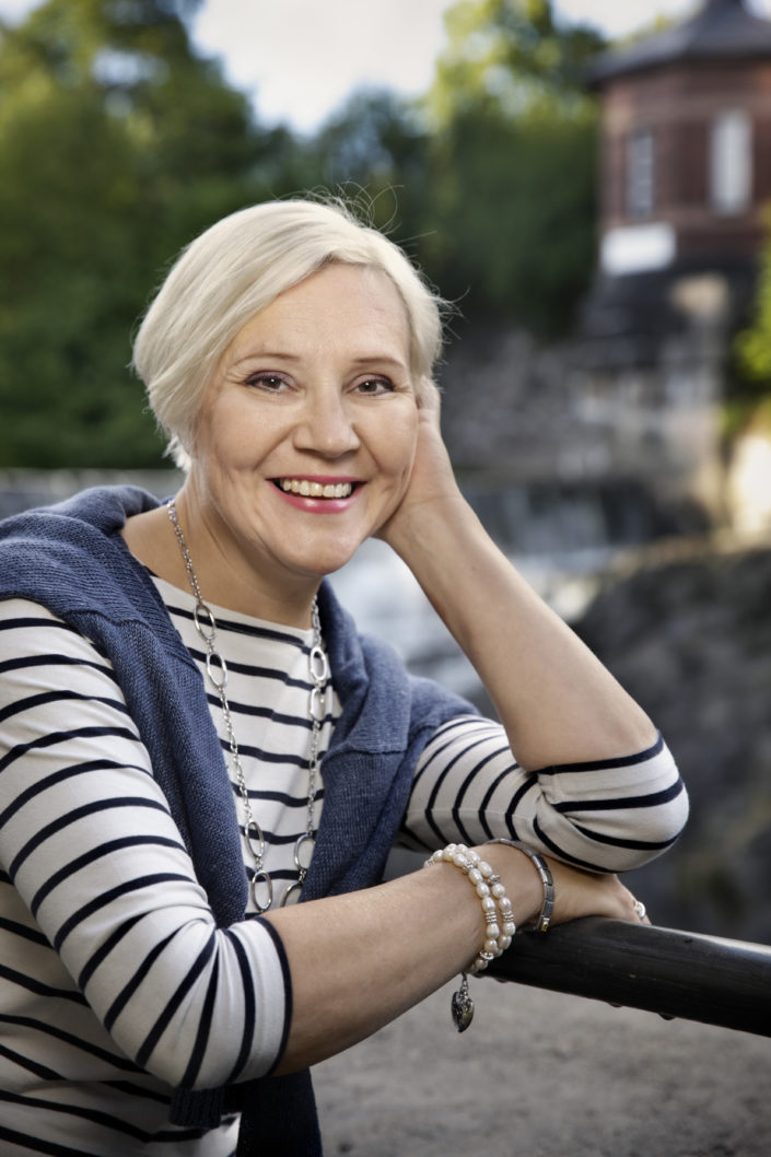 Sari Savela Seurakuntalaisen päätoimittajaksi - Seurakuntalainen