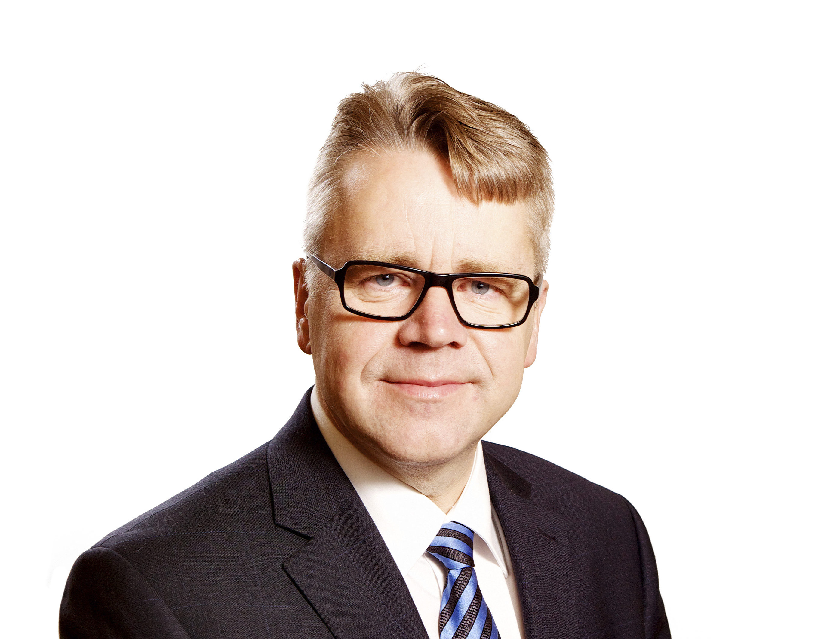 Kansanedustaja Peter Östman kysyy Suomen menettelytavoista Unescossa ...