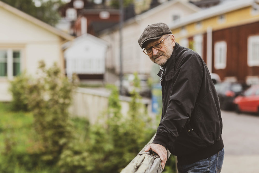 Tommy Hellsten ja Club for Five -yhtye yhteiselle neljän paikkakunnan ...