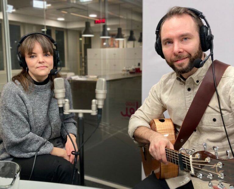 Lauluduo ja pariskunta Eve & Ossi: Olemme toisillemme peili ...