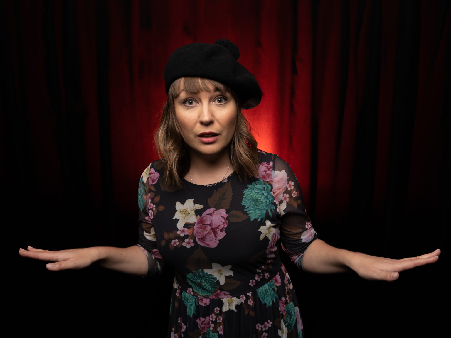 Anna Rimpelä heittää vitsiä myös uskon asioista – "Entä jos Jeesus ...