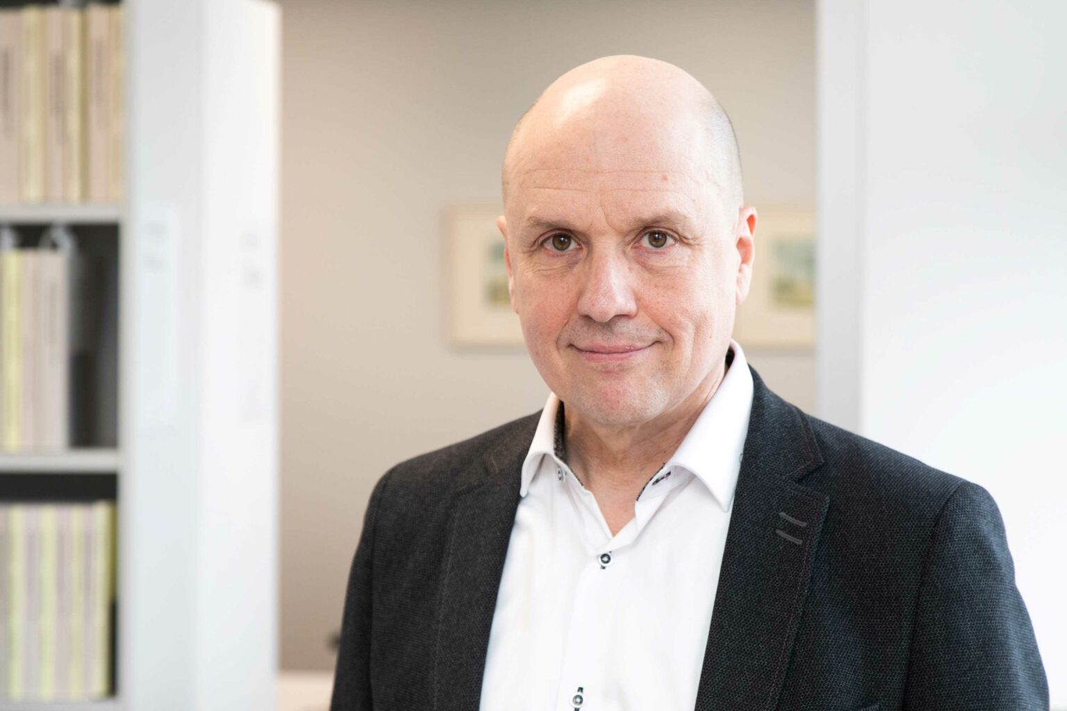 Dosentti Jyri Komulainen: Jumalan valtakunnan teologia yhdistää nyt ...