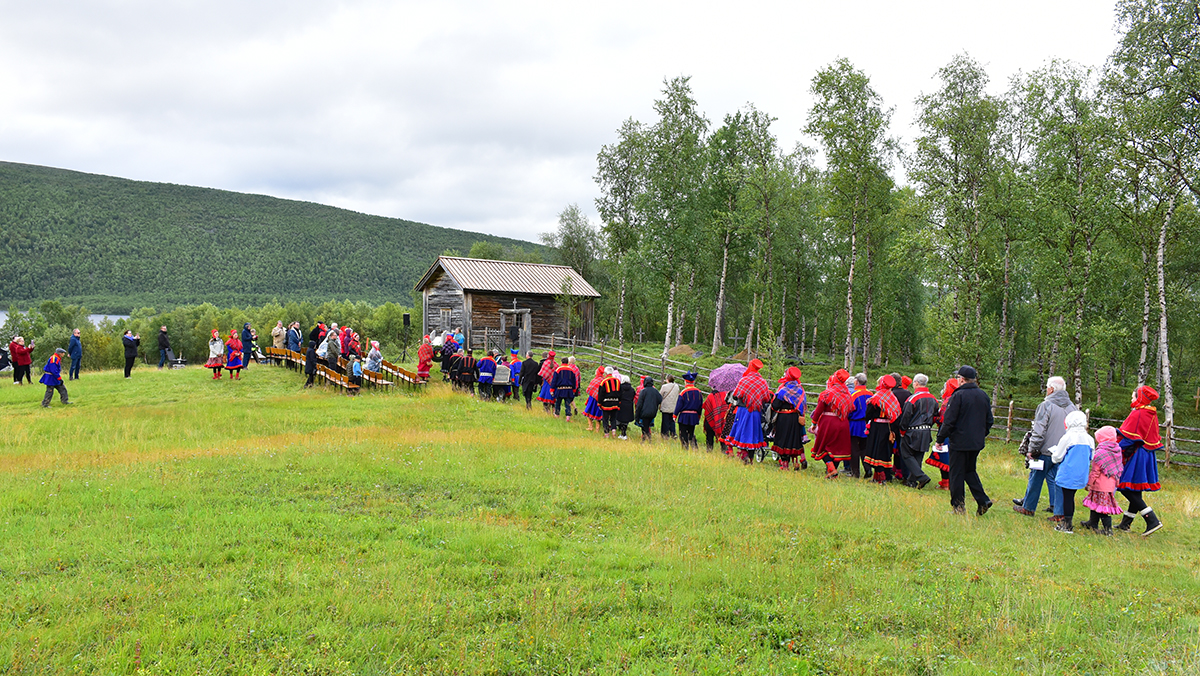 Tiet – polut – risteykset -antologia lisää ymmärrystä saamelaisuudesta ...